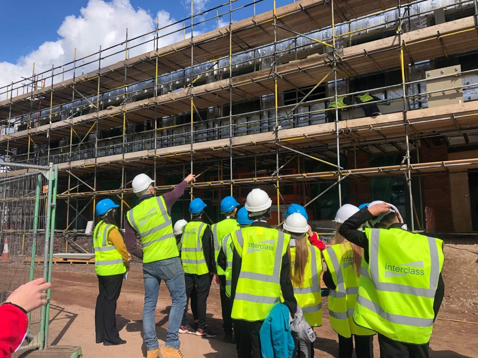 Coundon Court students enjoy site visit | Interclass | News